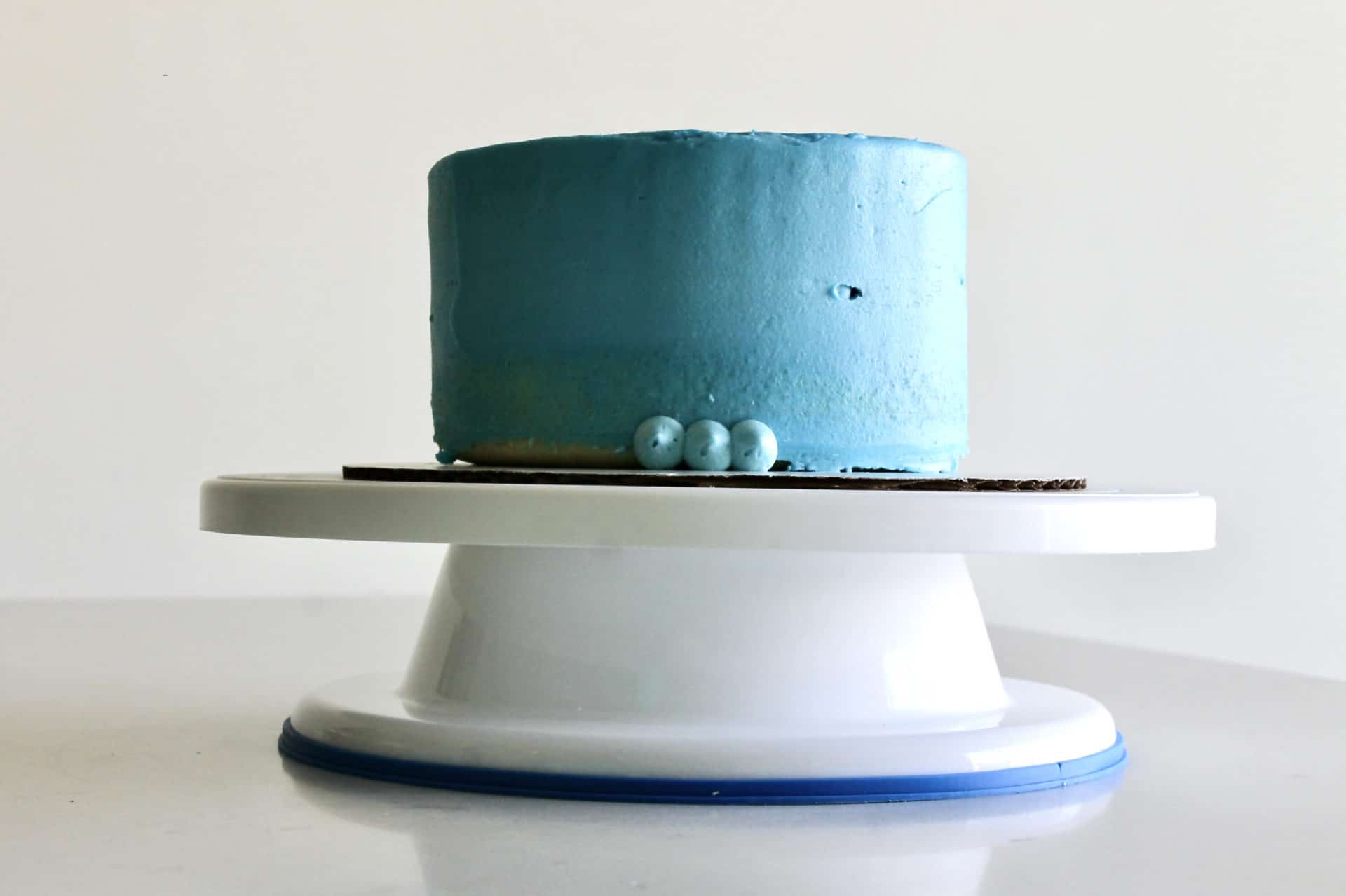 Decorating Cake with a Spoon - Susan Brings Dessert