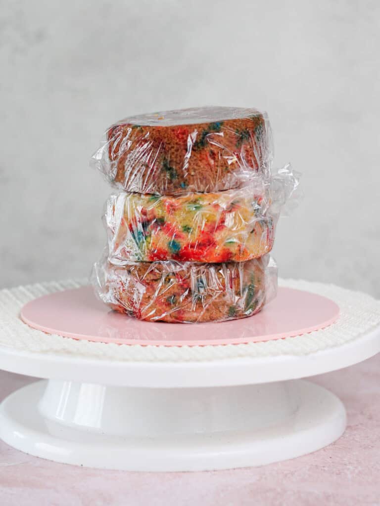 How to Crumb Coat a Layer Cake with Buttercream - Susan Brings Dessert